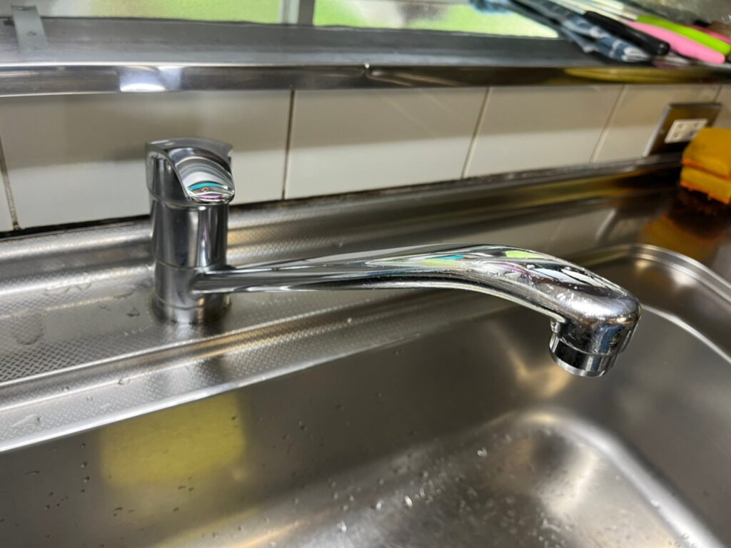 キッチン水栓交換 LIXIL SF-WM420SYX(JW) 【京都市左京区】 – 株式会社ワットムセン ｜家電・電気・ガス機器・水廻り 交換工事専門店｜住まいの身近なかかりつけ