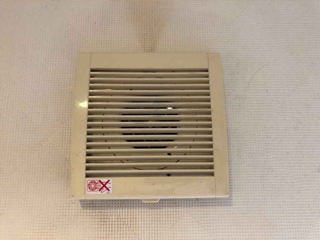 東芝 パイプファン（浴室・トイレ換気扇）VFP-8M 【京都市下京区】 – 株式会社ワットムセン ｜家電・電気・ガス機器・水廻り 交換工事専門店｜住まいの身近なかかりつけ